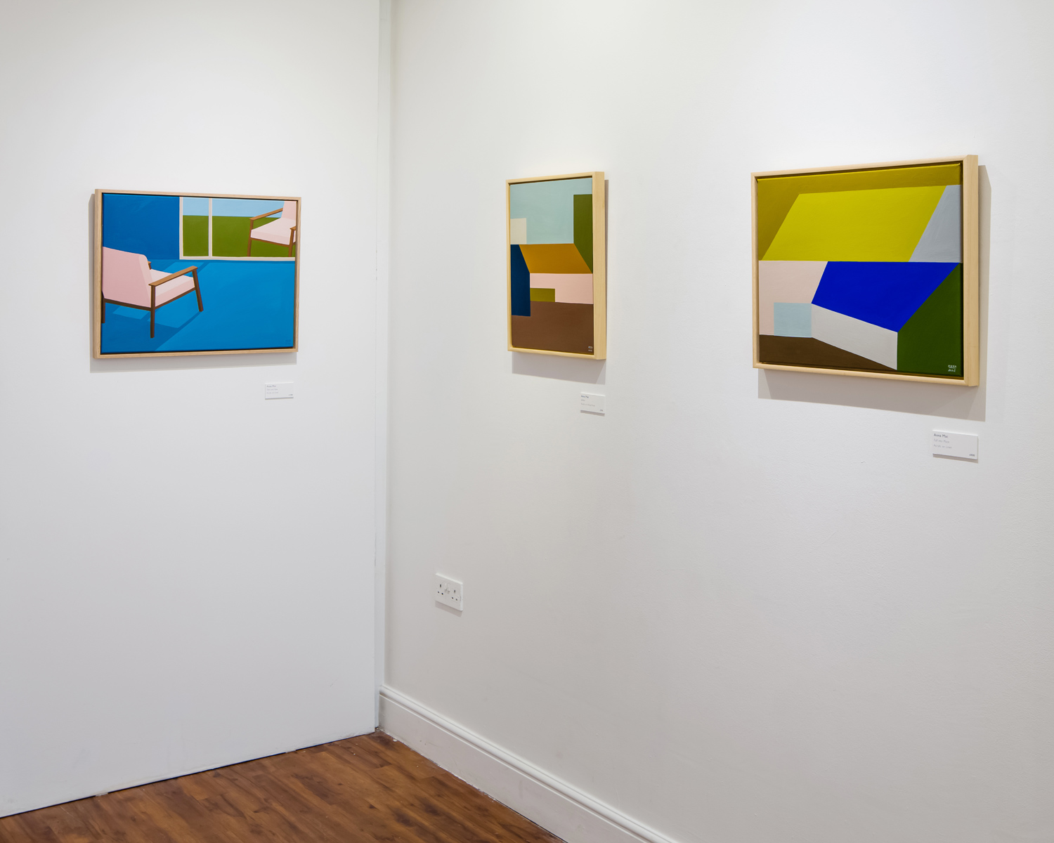 INSIDE OUT - ANNA MAC – Well Hung